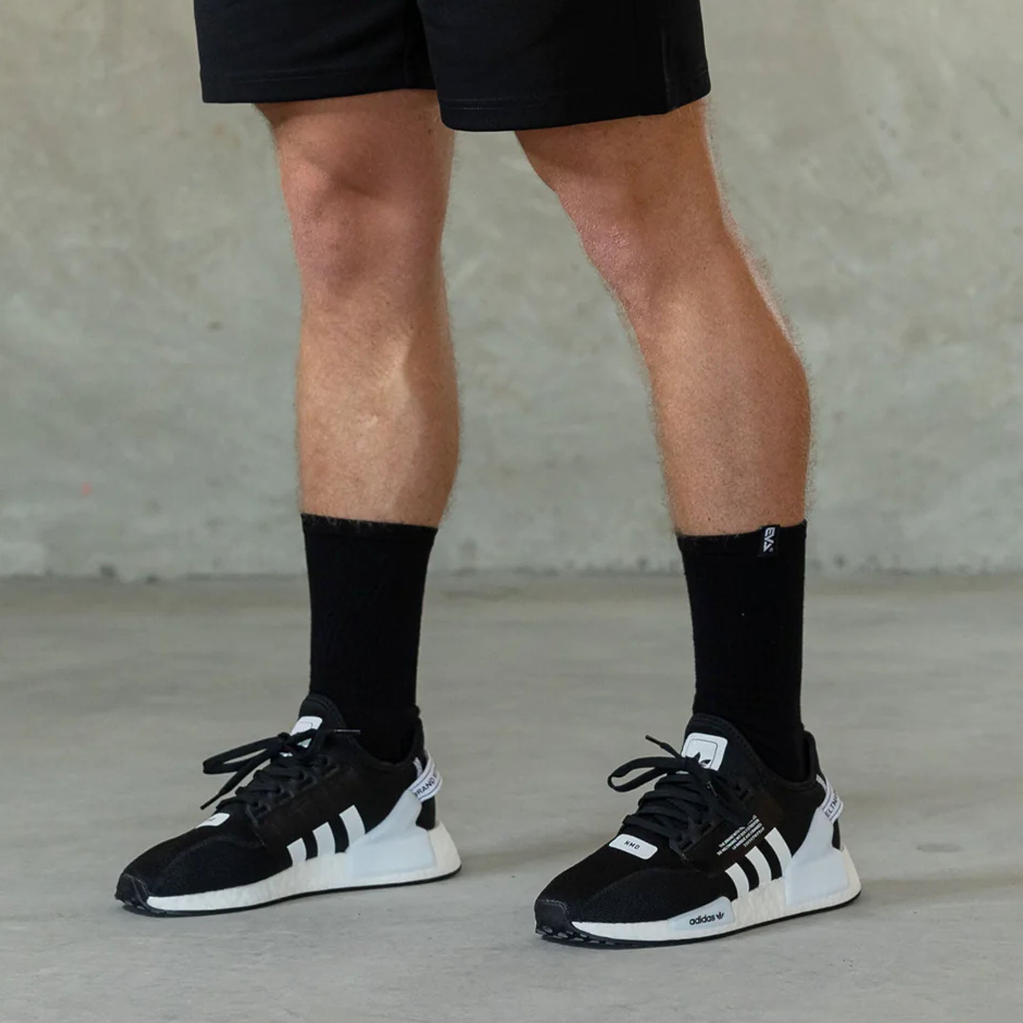 Essential Crew Socks [Black]