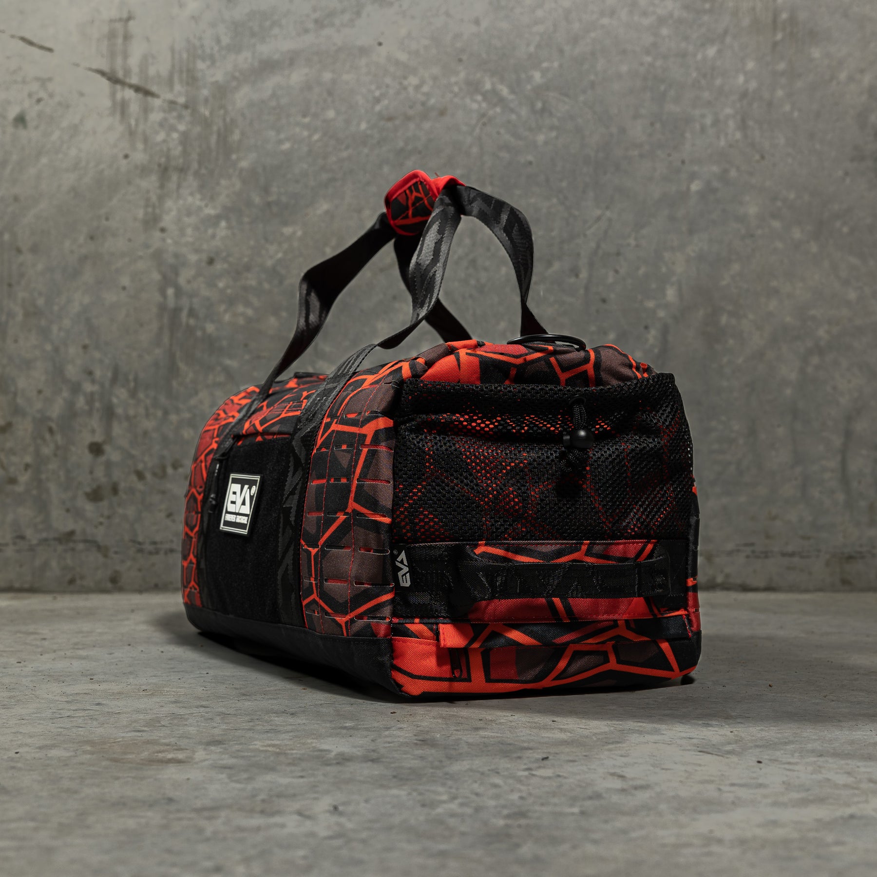 EVA Athletic Elite Duffel Bag [venom red]