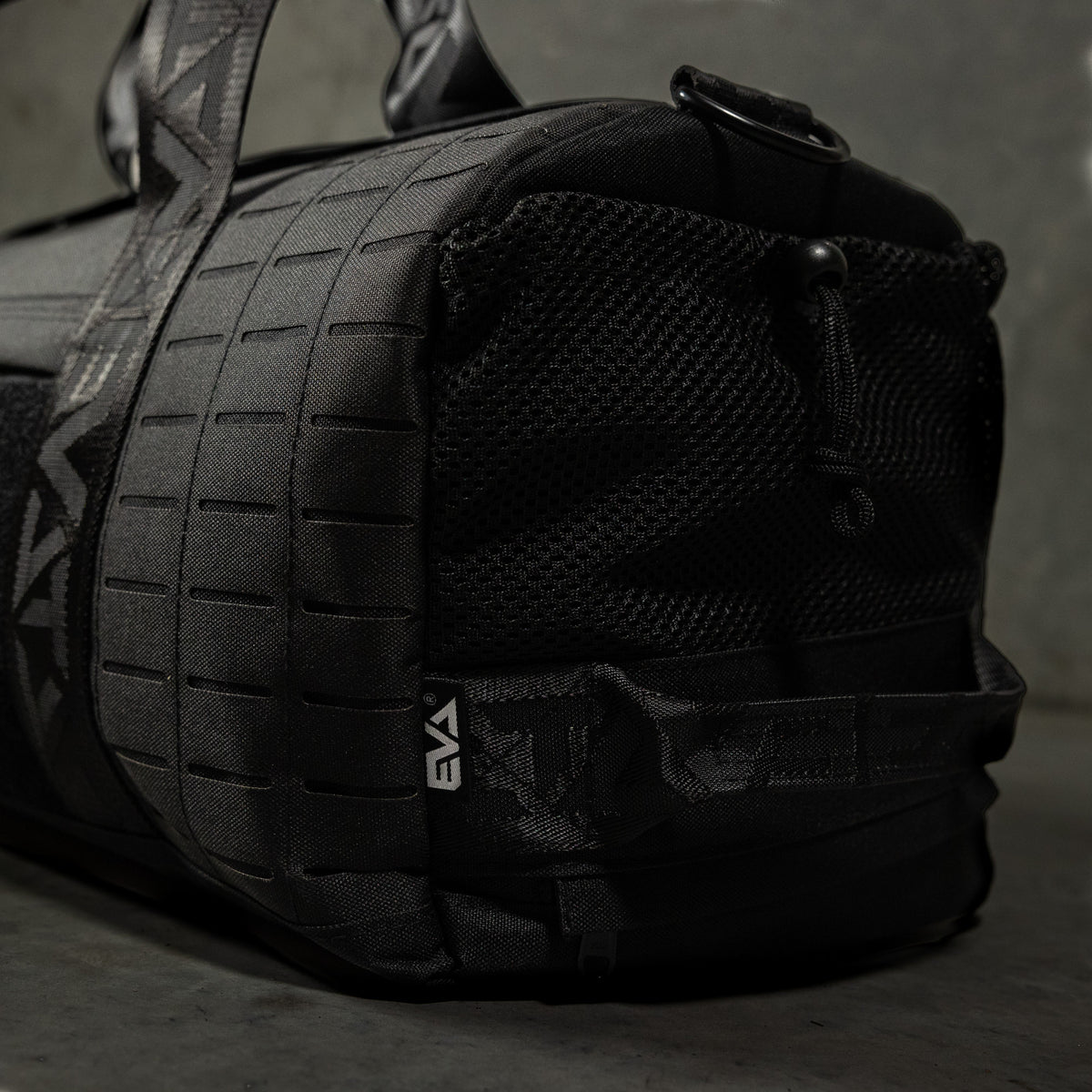 EVA Athletic Elite Duffel Bag [Black]