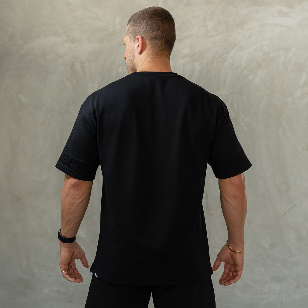Embossed Tee [Black]
